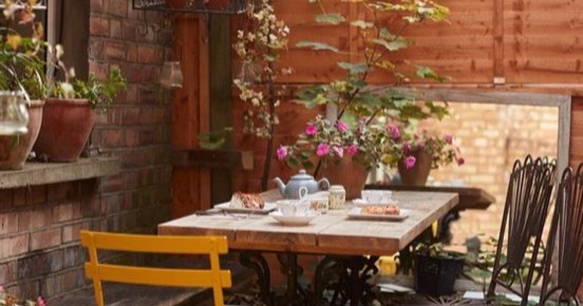 Stella's at Stone Mini Market table reservations | Tablein